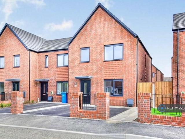 Keele Walk, Manchester, M40 3 bed semi detached house to rent £1,795 pcm £414 pw