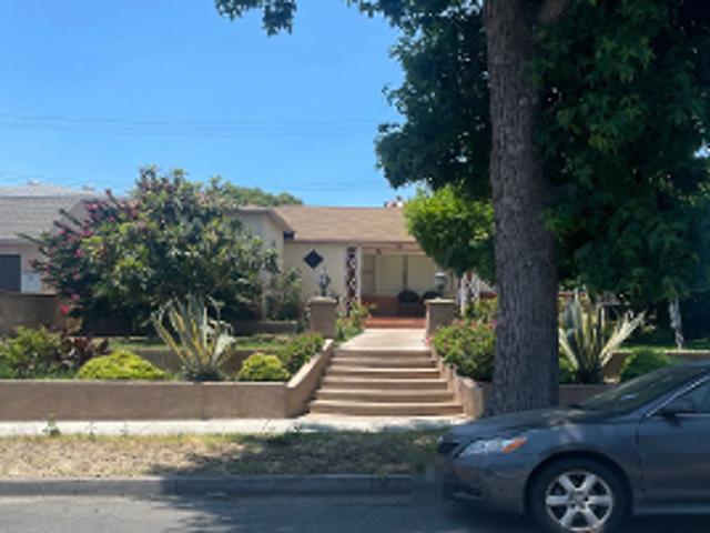 Keeler St