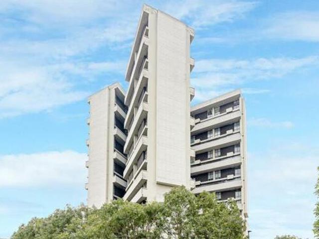 Keeling House, Claredale Street, 2 Bedroom Flat