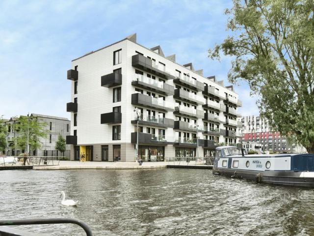 Keepers Quay, Manchester, Greater. 2 bed flat to rent £1,750 pcm £404 pw