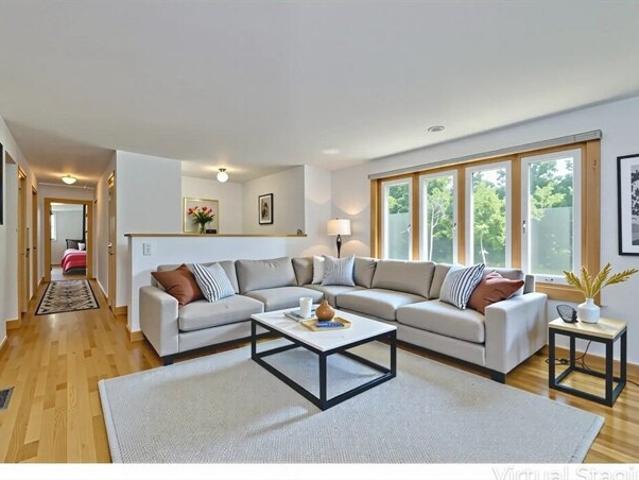 Keith Ter, Stoughton, Home For Sale