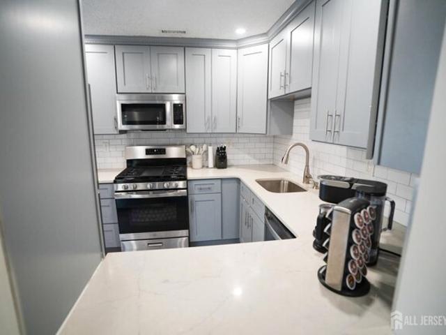 Keith Ct, South Brunswick, Home For Sale