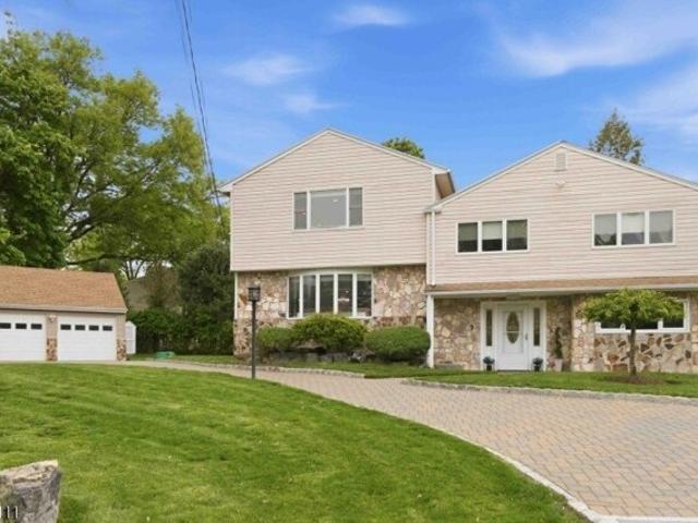 Keith Pl, Glen Rock, Home For Sale