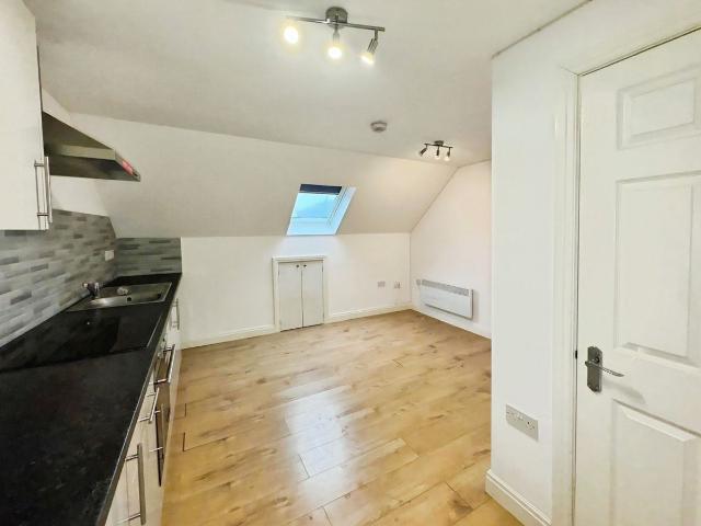 Keightley Road, Leicester, Leicester LE3, 1 bed flat to rent, £800 pcm | PrimeLocation