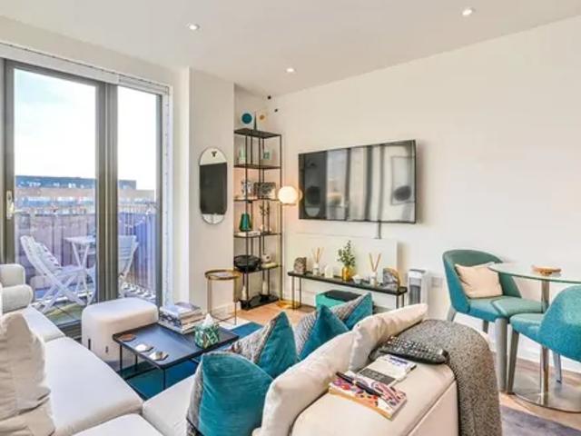 Keir Hardie Primary School, 13 Robertson Road, London, E16 1FZ, United Kingdom | 1 bed apartment for rent #131176869 | Rentberry
