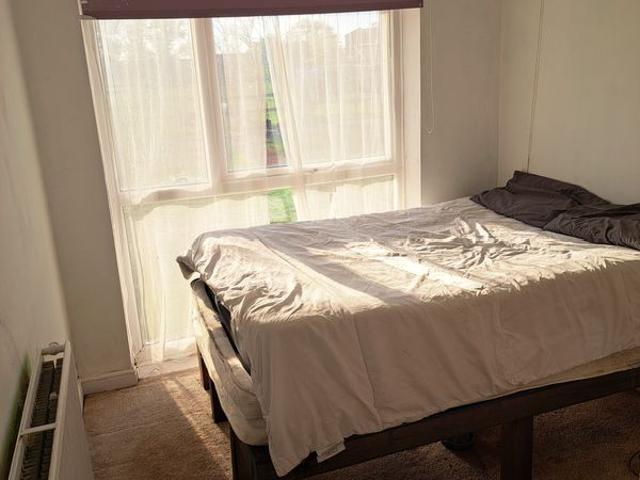 Keiran Has an Apartment