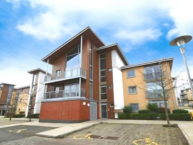 Kelvin Gate, Bracknell, Berkshire RG12, 1 bed flat to rent, £1,100 pcm | PrimeLocation