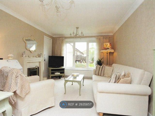 Kelvin Road, East Kilbride G75, 1 bed flat to rent, £635 pcm | PrimeLocation