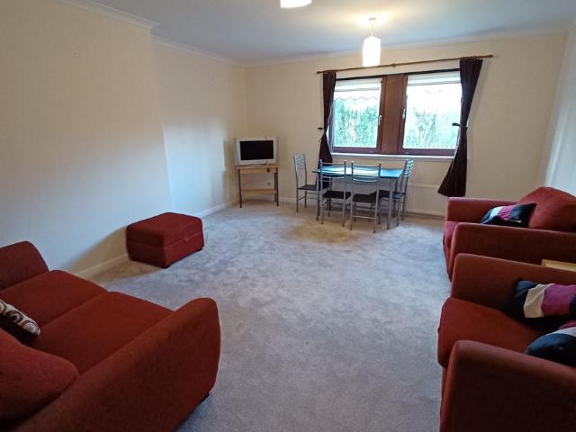 Kelvindale Gardens, Kelvindale, Glasgow G20, 2 bed flat to rent, £1,200 pcm | PrimeLocation