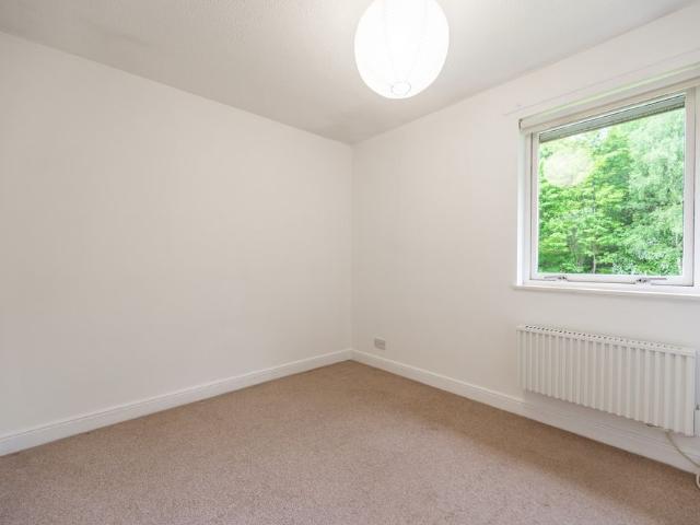 Kelvindale Road