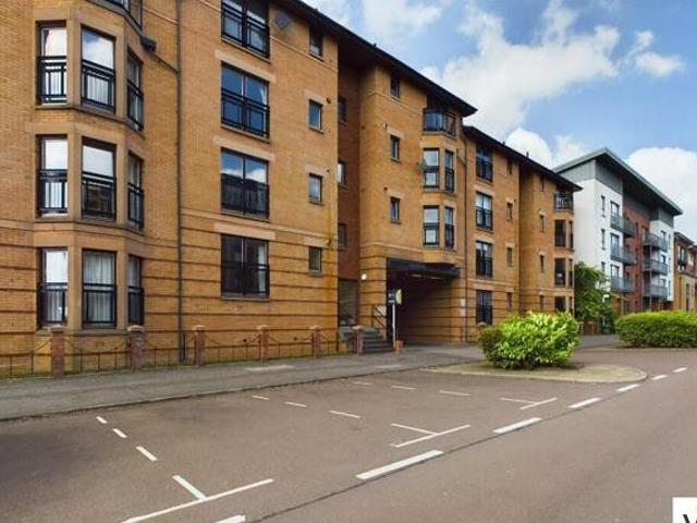 Kelvinhaugh Street, Finnieston, 2 Bedroom Flat