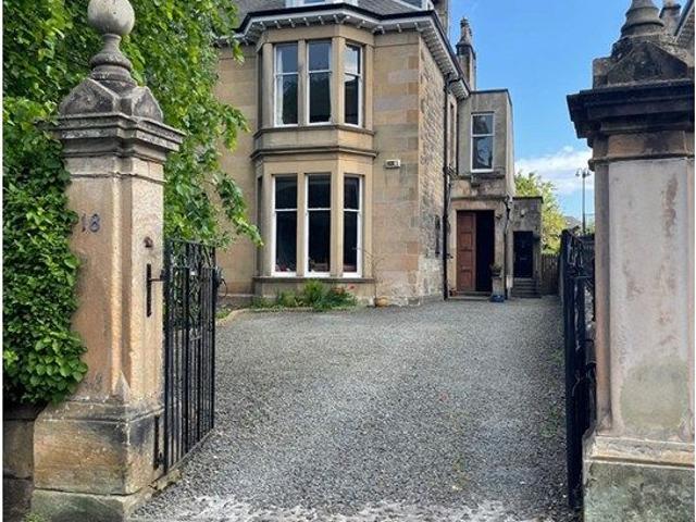 Kelvinside, Glasgow G12, 4 bed flat to rent, £3,200 pcm | PrimeLocation