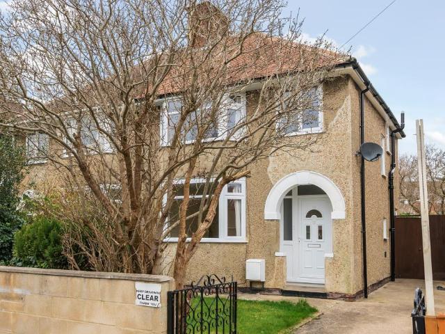 Kelburne Road, East Oxford, OX4 3 bed semi detached house to rent £1,850 pcm £427 pw