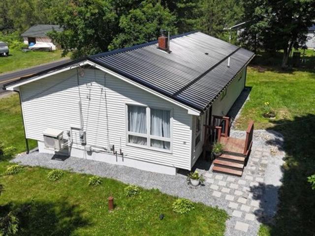 Kelley Rd, Orono, Home For Sale