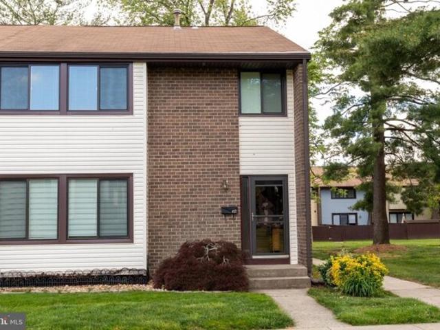 Kellington Dr, East Windsor, Home For Sale