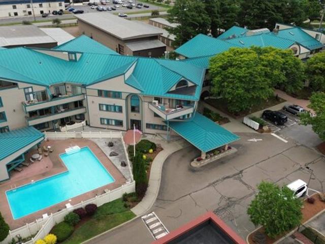 Kellogg Rd Ste,essex, Condo For Sale