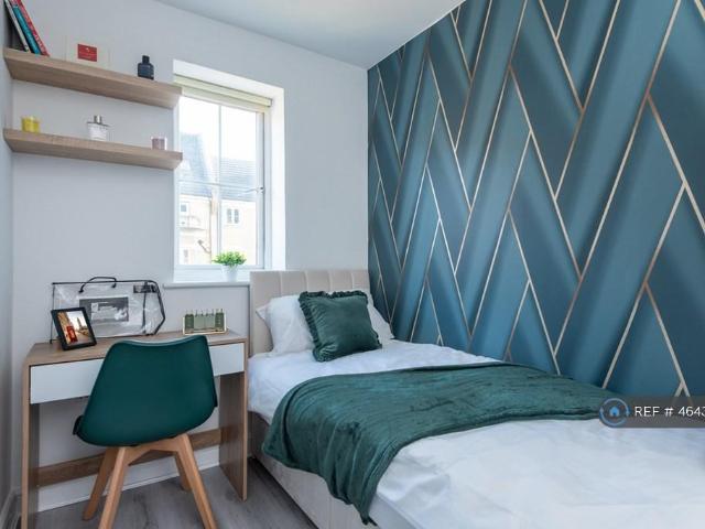 Kelly Avenue, London, SE15 2 bed flat to rent £2,500 pcm £577 pw