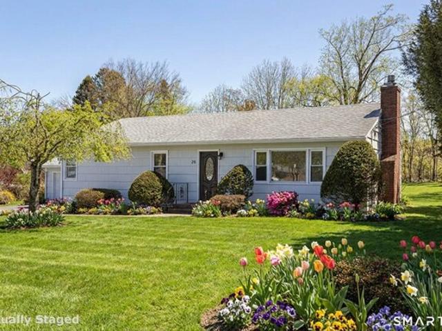 Kelly Rd, Hamden, Home For Sale