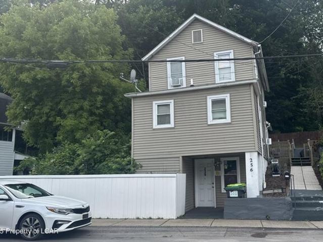 Kelly St, Luzerne, Home For Sale