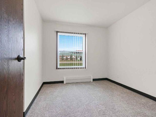 Kelly Street Villas 2 Bedroom Apartment for Rent at 1650 1650 & 1700 Kelly Street, Little Chute, WI 54140