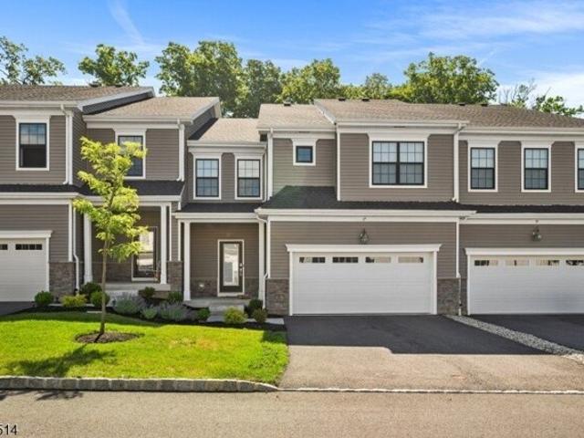 Kelsch Dr, Morris Plains, Condo For Sale