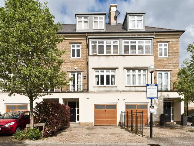 Kelsall Mews, Kew, Richmond, Surrey TW9, 5 bed terraced house to rent, £6,500 pcm | PrimeLocation