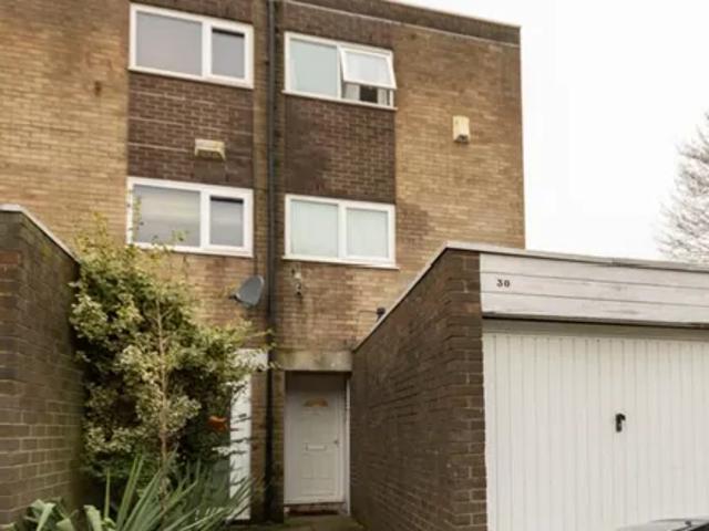 Kelsall Croft, Park Central, B1 2PS, United Kingdom | 4 bed townhouse for rent #138776958 | Rentberry