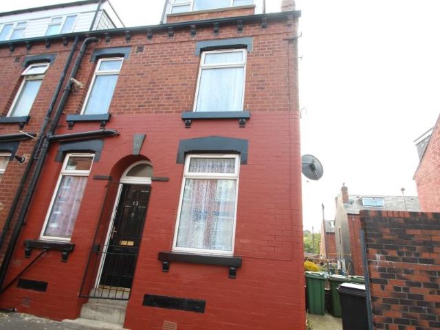Kelsall Place, Hyde Park, Leeds LS6, 2 bed shared accommodation to rent, £975 pcm | PrimeLocation