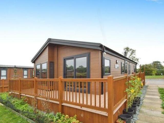 Kelsey Woods Country Park, Monksthorpe, 2 Bedroom Park