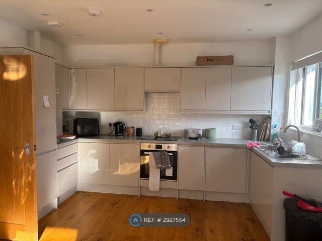 Kelso Court, Penge SE20, 1 bed flat to rent, £1,650 pcm | PrimeLocation