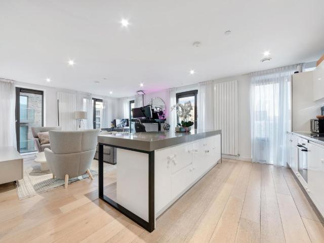 Kelson House, Royal Wharf, London E16, 3 bed flat to rent, £3,300 pcm | PrimeLocation