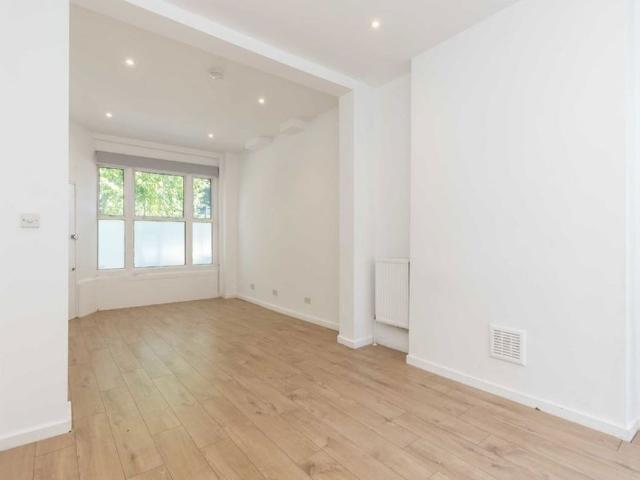 Kepler Road, SW4, London