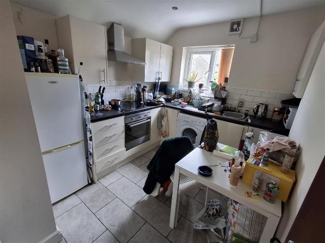 Keppoch Street, Roath, Cardiff CF24, 2 bed flat to rent, £1,250 pcm | PrimeLocation