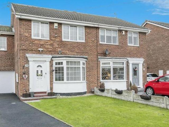 Kepple Close, New Rossington, 4 Bedroom Semi detached