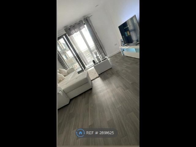 Kerwin House, Dagenham RM9, 1 bed flat to rent, £1,850 pcm | PrimeLocation