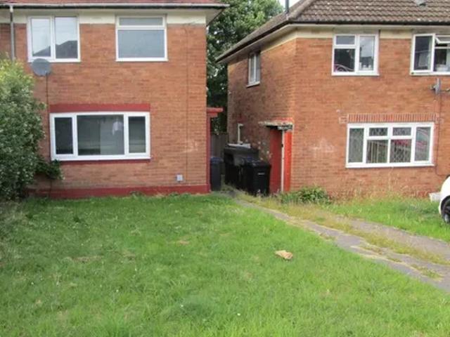 Keresley Grove, Bartley Green, B29 5UG, United Kingdom | 3 bed duplex for rent #135867435 | Rentberry