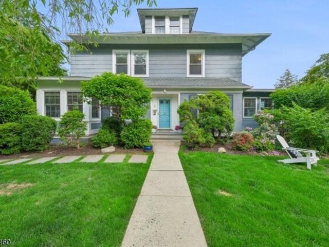 Kermit Rd, Maplewood, Home For Sale