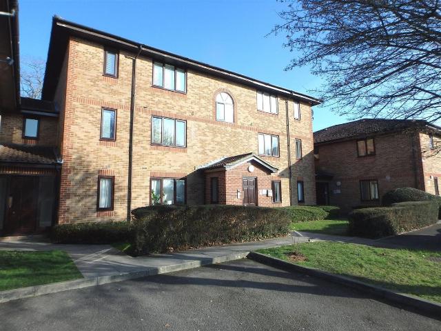 Kern Close, Romsey Road, Southampton SO16, 1 bed flat to rent, £795 pcm | PrimeLocation