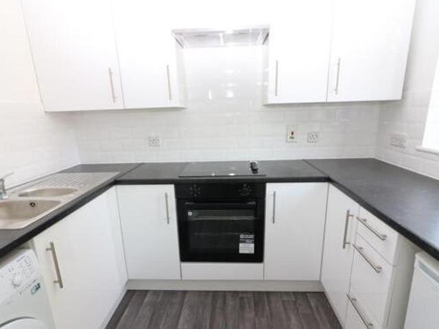 Kerr Close, Knebworth, 2 Bedroom Flat