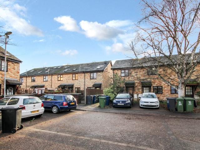 Kerridge Close, Cambridge CB1, 1 bed end terrace house to rent, £1,350 pcm | PrimeLocation