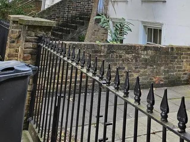Kerris House, Cornwall Square Kennings Way, London, SE11 4JN, United Kingdom | 3 bed duplex for rent #109311889 | Rentberry