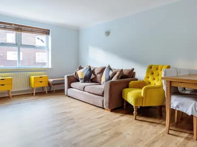 Kerrison Road, London, SW11 2QE, United Kingdom | 2 bed apartment for rent #168061674 | Rentberry