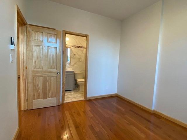 Kerry G is offering a Room For Rent in Astoria, New York in October 2026 $0.00