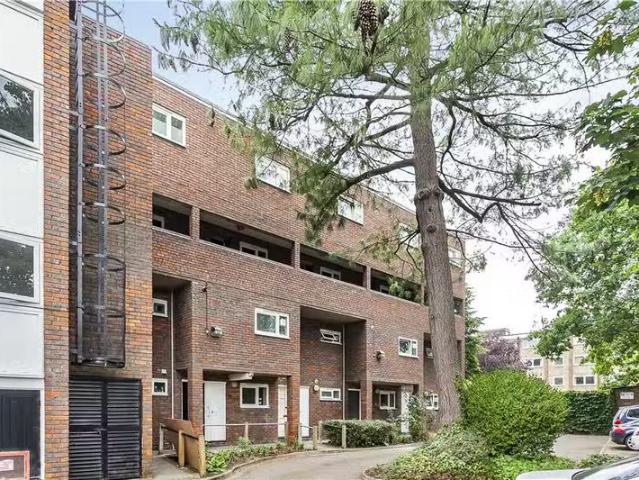 Kersfield Road, Putney, SW15 3HR