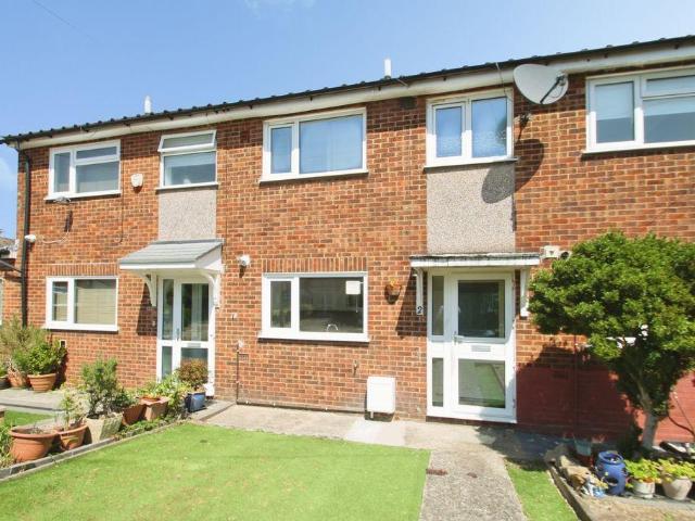 Kerstin Close, Hayes, Middlesex 2 bed terraced house to rent £1,900 pcm £438 pw