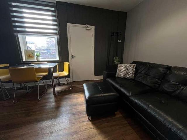 Kesteven St / Bed / Aug, LN5