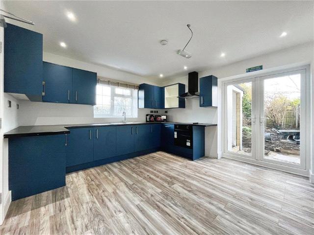 Kestrel Avenue, Staines Upon Thames, Surrey TW18, Room to rent, £950 pcm | PrimeLocation