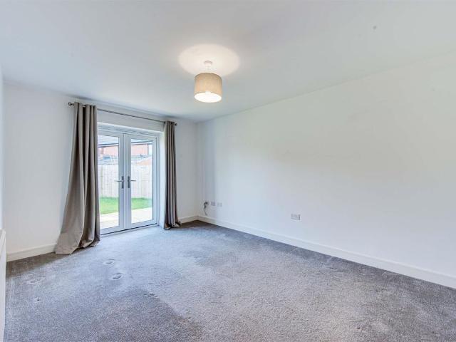Kestrel Close, Congleton CW12, 2 bed property to rent, £1,350 pcm | PrimeLocation