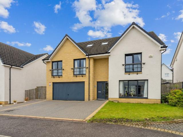 Kestrel Wynd, Newton Mearns, Glasgow G77, 6 bed detached house to rent, £3,500 pcm | PrimeLocation