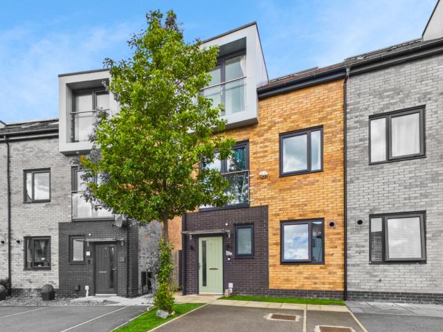 Kestrel Way, South Elmsall